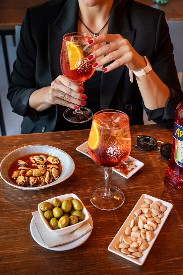 TOP-5 lugares de Barcelona para disfrutar de un Aperol Spritz ...