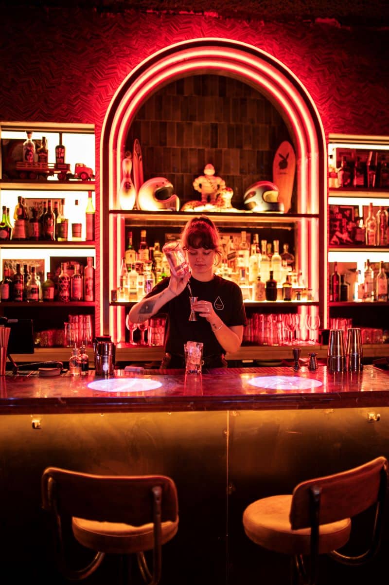 MOTOR OIL COCKTAIL GARAGE: CÓCTELES CON ACTITU - Barcelona desde Barcelona